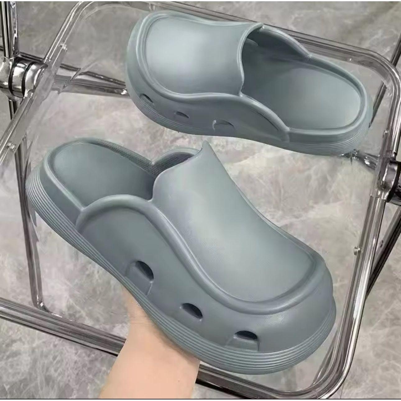 Thick bottom closed toe porous shoes. – YELLOW SUB TRADING