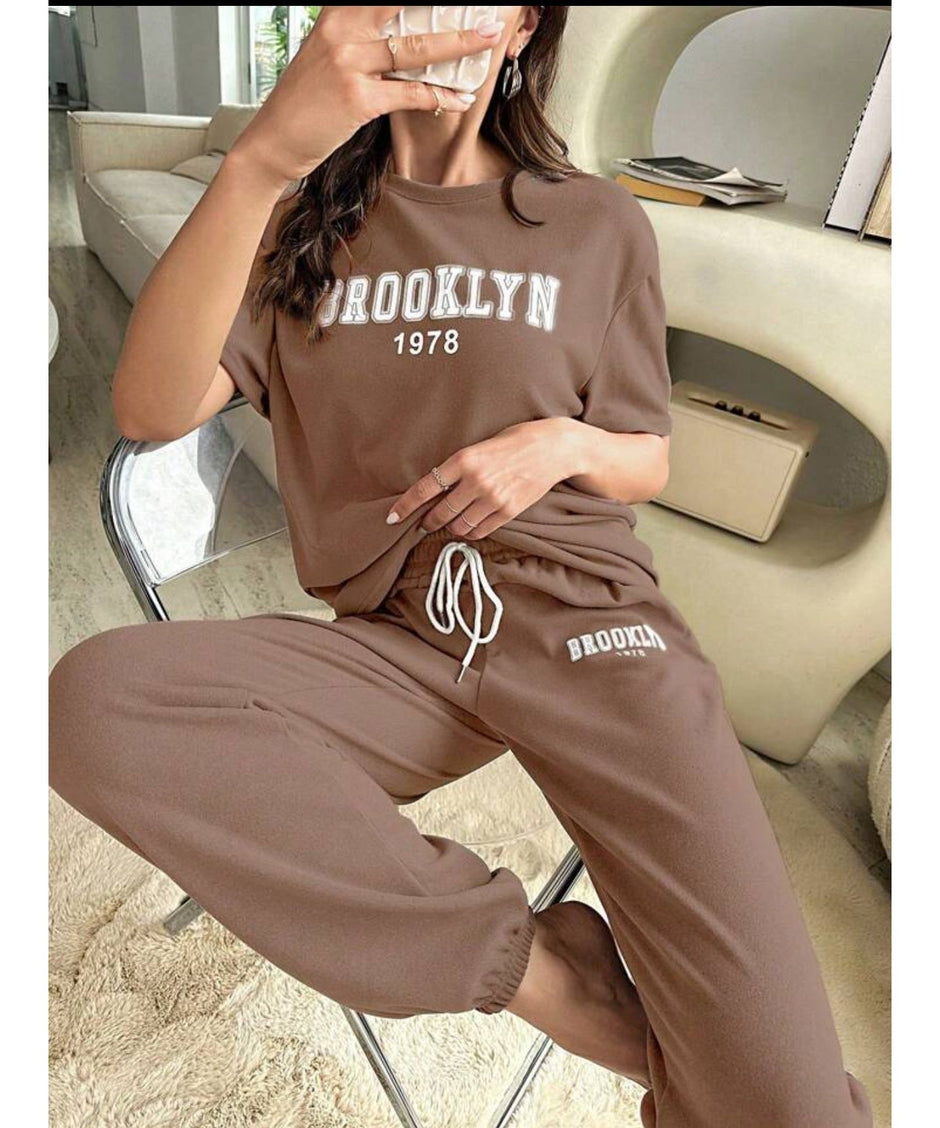 Brooklyn Tracksuit 2 Piece Set. – YELLOW SUB TRADING