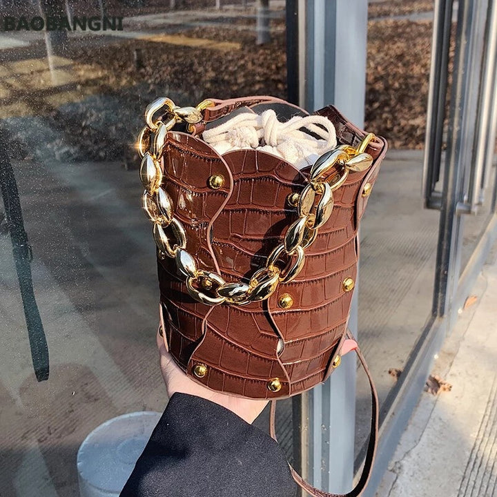 Stone pattern Chain Tote Bucket bag – YELLOW SUB TRADING